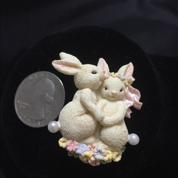Vintage | Jewelry | Vintage Bunny Brooch Pin | Poshmark